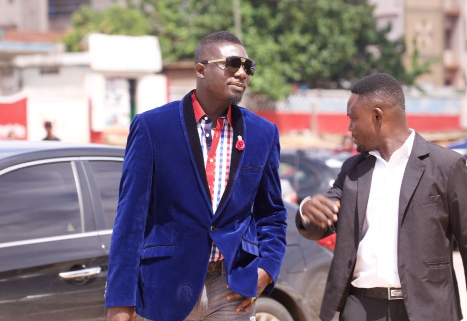 Photos: Here's What Your Favorite Celebrity Wore To The Zylofon Media ...