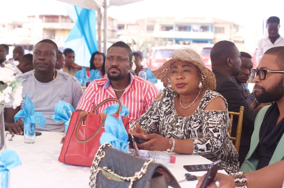 Photos: Here's What Your Favorite Celebrity Wore To The Zylofon Media ...