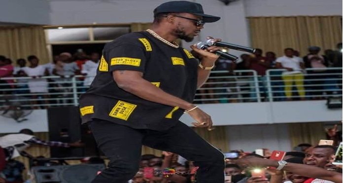 I only have Mood Swing and not Rude - Rapper EL - GhPage