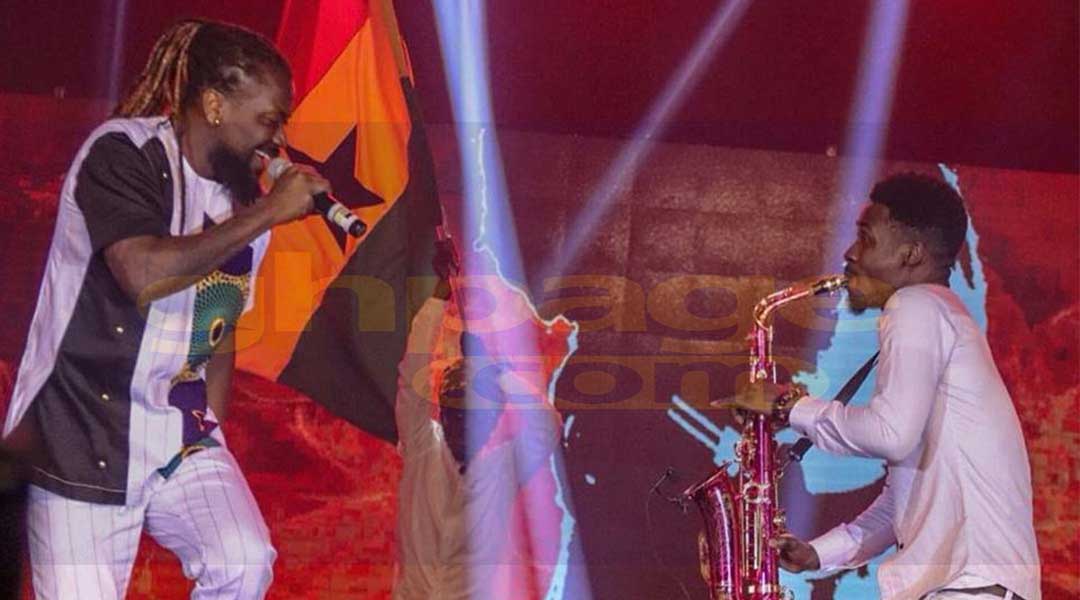 Samini shakes up Glofest with massive performace - GhPage
