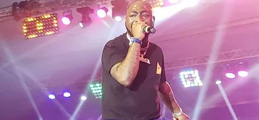 Davido shunned by Ghanaians at Glo Mega Concert - GhPage
