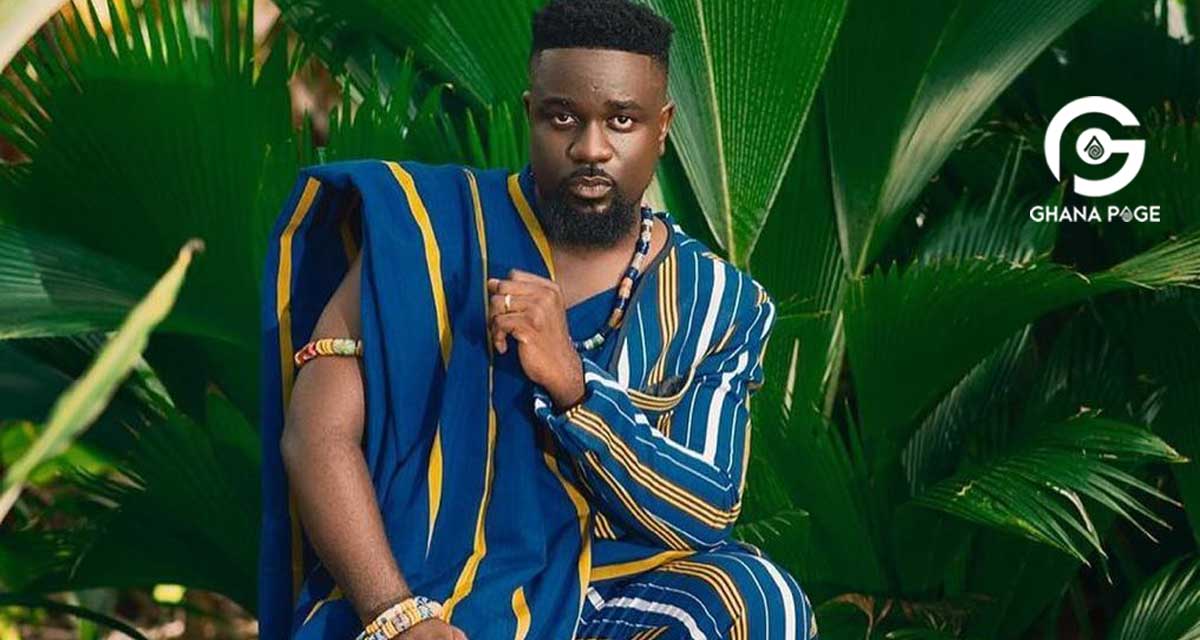 Sarkodie celebrates birthday with stunning photos