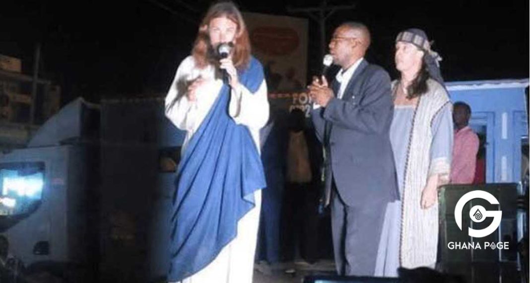Jesus Christ spotted in Kenya- Christians Jubilate and Worship him