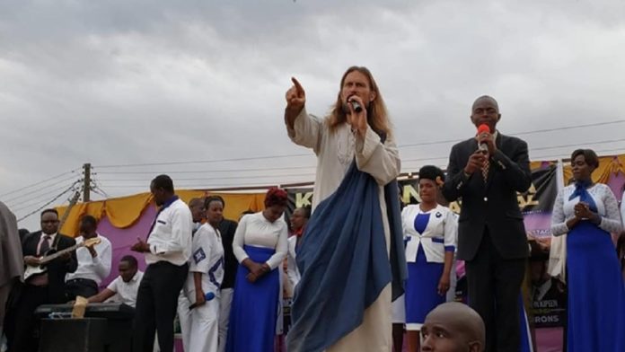 Kenyan Jesus finally speaks; debunks deportation rumors - GhPage