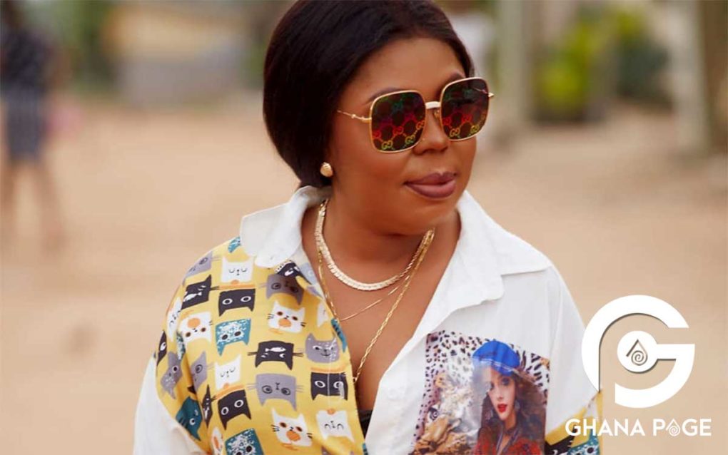 Ghanaians descend on Afia Schwarzenegger for going to a nightclub ...
