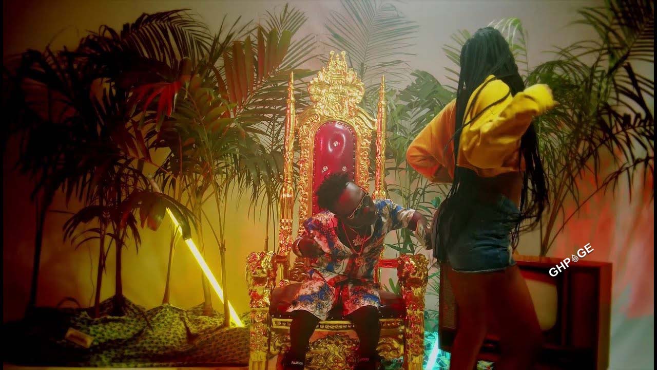 Who is Bill Gates? - Shatta Bandle asks in a new music video of Ahkan ...