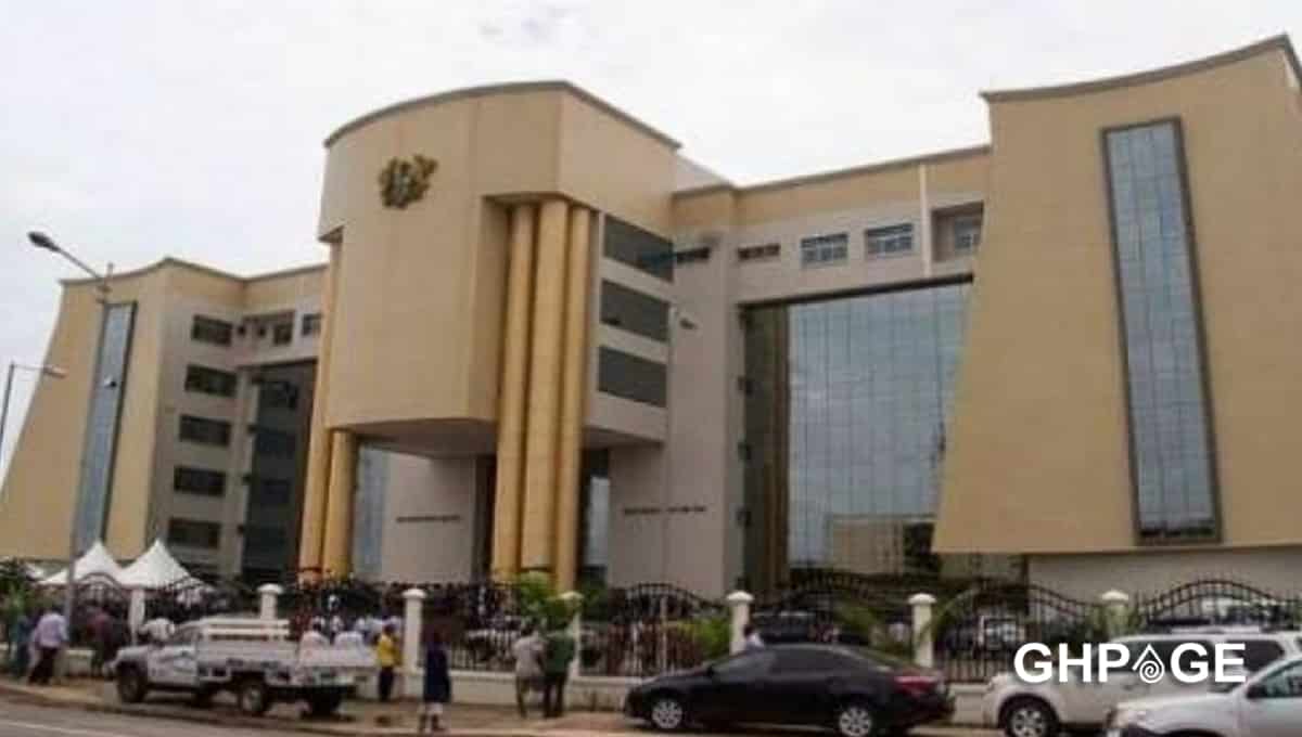 Used condoms, sanitary pads found in Law Court Complex sewage lines ...