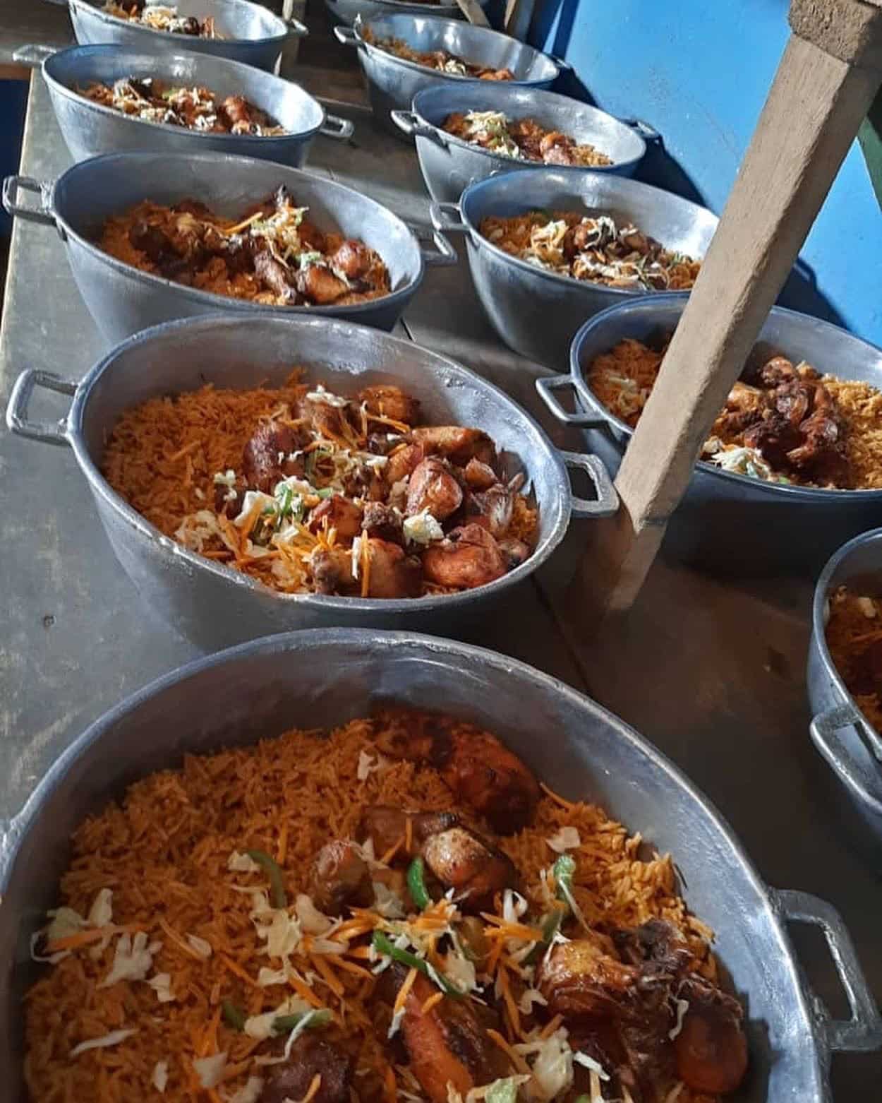 SHS students served gari and ‘raw soup’ for lunch get free Jollof and ...