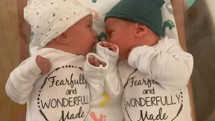 US woman gives birth to twins from embryos frozen 30 years ago - GhPage