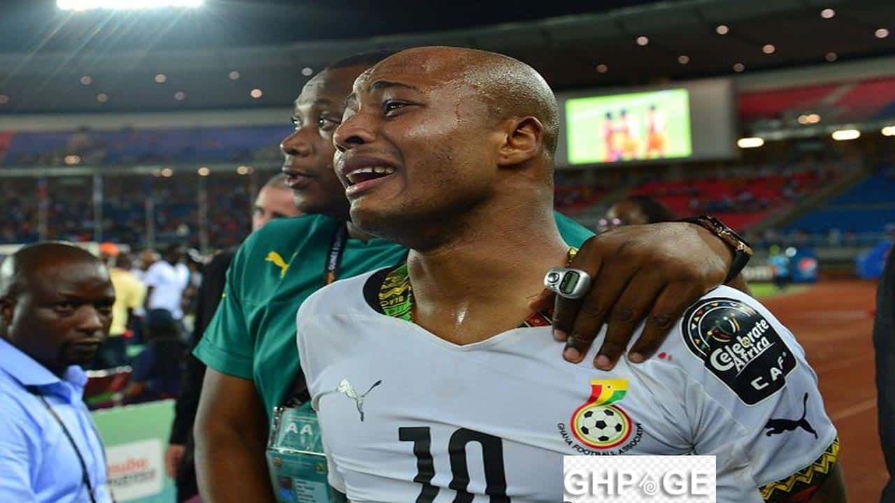 Don’t return to Ghana – Social media users strongly warn Dede Ayew for ... Don’t return to Ghana – Social media users strongly warn Dede Ayew for ...