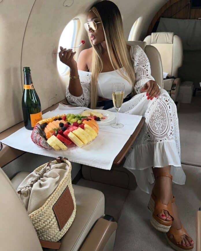 Sandra Ankobiah flies out of Ghana on a private jet to celebrate her ...