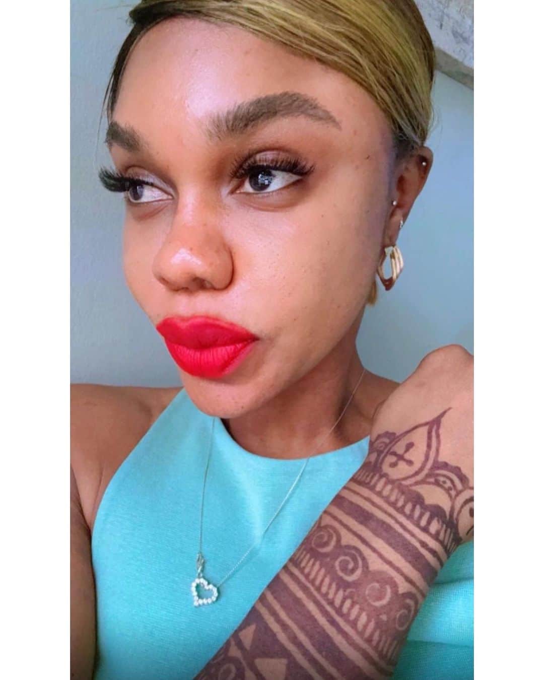 The Bleaching Is Too Much Ghanaians Tell Becca As Her New Obroni Looking Pictures Trend